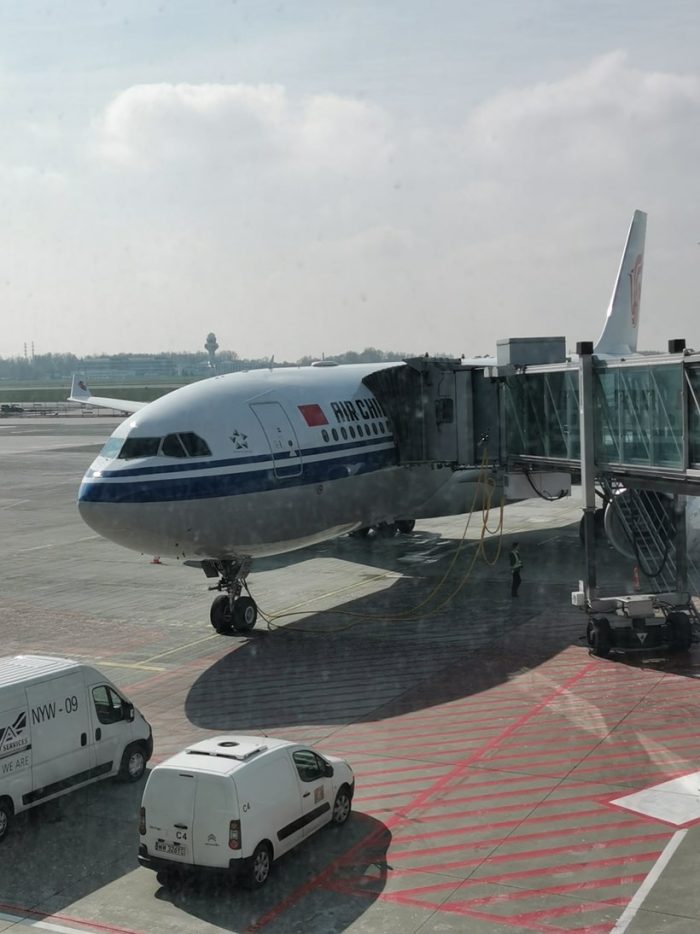 Jak wyjść z lotniska podczas przesiadki w Pekinie? Transfer Chiny